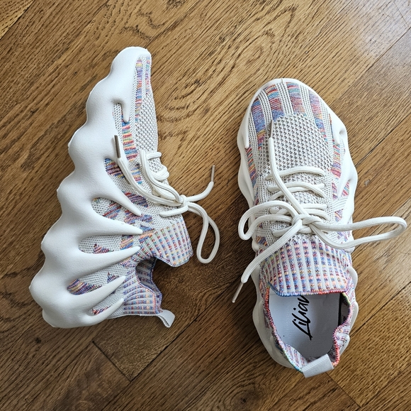 Liliana | Shoes | Liliana Lori Cream Multi Knit Sneaker | Poshmark